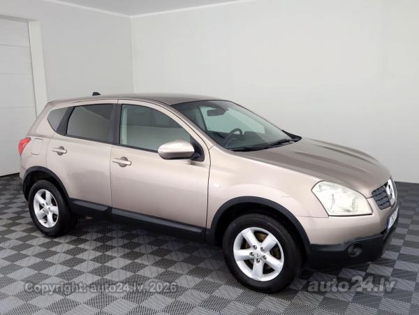 Nissan Qashqai 2007 in Tallinn, with an engine capacity of 1.50 L and mileage of 319 thousand km for 2499 €, photo 1 on AUTOMOTO.COM.LV