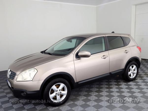 Nissan Qashqai 2007 in Tallinn, with an engine capacity of 1.50 L and mileage of 319 thousand km for 2499 €, photo 2 on AUTOMOTO.COM.LV