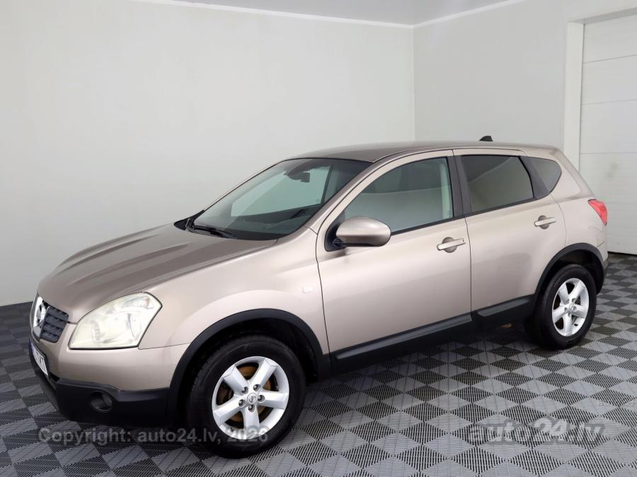 Nissan Qashqai 2007 in Tallinn, with an engine capacity of 1.50 L and mileage of 319 thousand km for 2499 €, photo 3 on AUTOMOTO.COM.LV