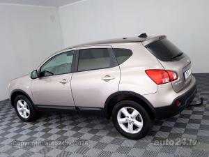 Nissan Qashqai 2007 in Tallinn, with an engine capacity of 1.50 L and mileage of 319 thousand km for 2499 €, photo 5 on AUTOMOTO.COM.LV