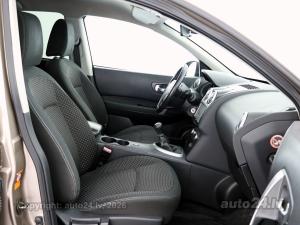 Nissan Qashqai 2007 in Tallinn, with an engine capacity of 1.50 L and mileage of 319 thousand km for 2499 €, photo 7 on AUTOMOTO.COM.LV