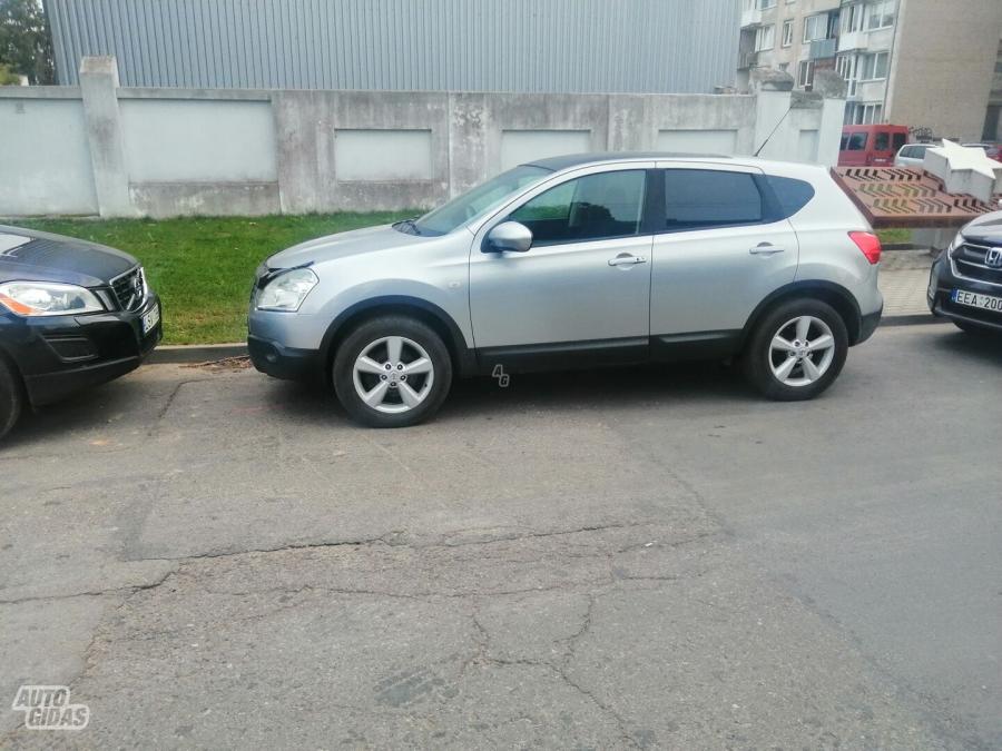 Nissan Qashqai 2007 Šauļi, ar dzinēja tilpumu 2.00 L un nobraukumu 269 tūkst. km par 3100 €, foto 1 vietnē AUTOMOTO.COM.LV