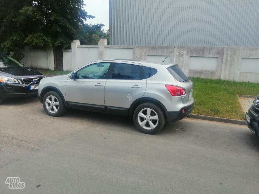 Nissan Qashqai 2007 Šauļi, ar dzinēja tilpumu 2.00 L un nobraukumu 269 tūkst. km par 3100 €, foto 4 vietnē AUTOMOTO.COM.LV