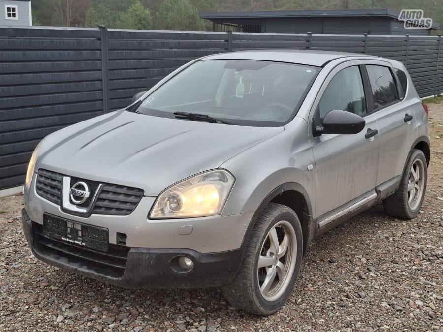 Nissan Qashqai 2008 in Silute, with an engine capacity of 1.50 L and mileage of 300 thousand km for 1250 €, photo 1 on AUTOMOTO.COM.LV