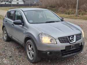 Nissan Qashqai 2008 in Silute, with an engine capacity of 1.50 L and mileage of 300 thousand km for 1250 €, photo 2 on AUTOMOTO.COM.LV