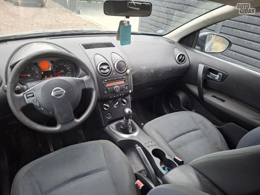 Nissan Qashqai 2008 Šilutė, ar dzinēja tilpumu 1.50 L un nobraukumu 300 tūkst. km par 1250 €, foto 5 vietnē AUTOMOTO.COM.LV