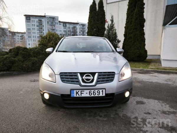 Nissan Qashqai 2008 Rīga, ar dzinēja tilpumu 2.00 L un nobraukumu 329 tūkst. km par 3900 €, foto 5 vietnē AUTOMOTO.COM.LV