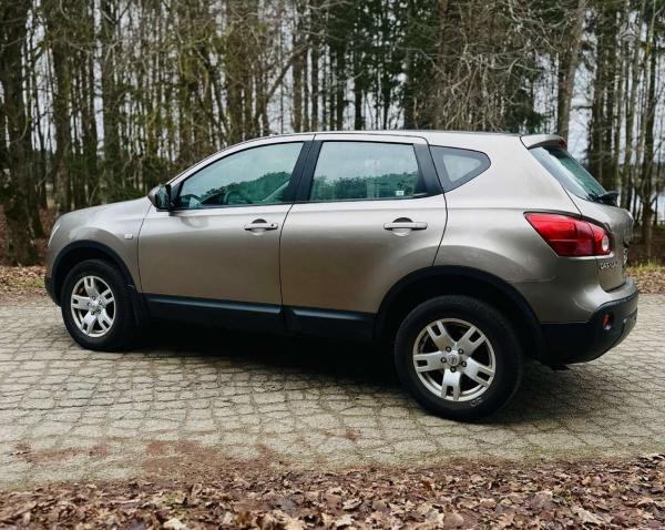 Nissan Qashqai 2008 Radviliškis, ar dzinēja tilpumu 2.00 L un nobraukumu 320 tūkst. km par 2500 €, foto 4 vietnē AUTOMOTO.COM.LV