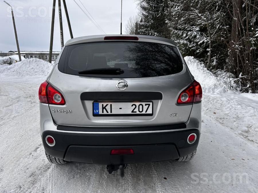 Nissan Qashqai 2008 Rīga, ar dzinēja tilpumu 2.00 L un nobraukumu 220 tūkst. km par 4800 €, foto 6 vietnē AUTOMOTO.COM.LV