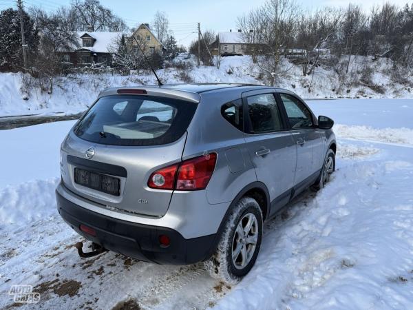 Nissan Qashqai 2008 Viļņa, ar dzinēja tilpumu 2.00 L un nobraukumu 301 tūkst. km par 3700 €, foto 4 vietnē AUTOMOTO.COM.LV