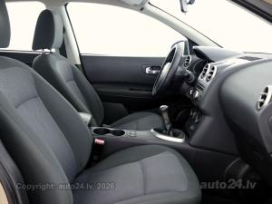Nissan Qashqai 2008 in Tallinn, with an engine capacity of 1.60 L and mileage of 182 thousand km for 2199 €, photo 6 on AUTOMOTO.COM.LV