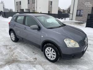 Nissan Qashqai 2008 in Vilnius, with an engine capacity of 2.00 L and mileage of 200 thousand km for 1999 €, photo  on AUTOMOTO.COM.LV