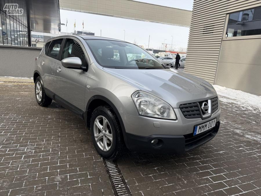Nissan Qashqai 2008 in Vilnius, with an engine capacity of 2.00 L and mileage of 298 thousand km for 3750 €, photo 12 on AUTOMOTO.COM.LV