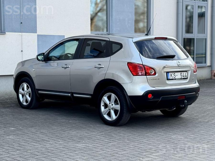 Nissan Qashqai 2008 in Jelgava, with an engine capacity of 1.50 L and mileage of 315 thousand km for 2950 €, photo 15 on AUTOMOTO.COM.LV