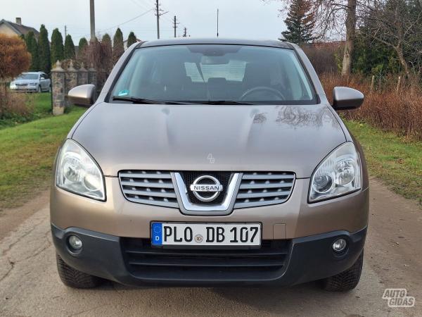 Nissan Qashqai 2008 in Mazeikiai, with an engine capacity of 1.50 L and mileage of 180 thousand km for 4550 €, photo 3 on AUTOMOTO.COM.LV