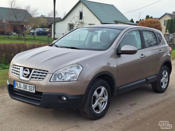 Nissan Qashqai 2008 in Mazeikiai, with an engine capacity of 1.50 L and mileage of 180 thousand km for 4550 €, photo 4 on AUTOMOTO.COM.LV