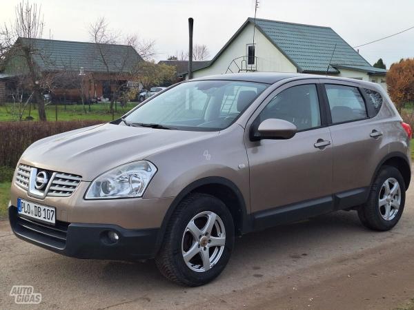 Nissan Qashqai 2008 in Mazeikiai, with an engine capacity of 1.50 L and mileage of 180 thousand km for 4550 €, photo 5 on AUTOMOTO.COM.LV