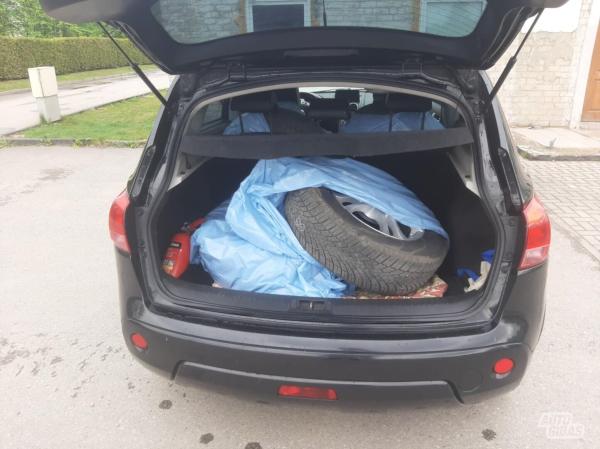 Nissan Qashqai 2008 Jonava, ar dzinēja tilpumu 1.50 L un nobraukumu 340 tūkst. km par 2500 €, foto 3 vietnē AUTOMOTO.COM.LV