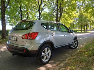 Nissan Qashqai 2008 in Kaunas, with an engine capacity of 2.00 L and mileage of 30 thousand km for 3400 €, photo 12 on AUTOMOTO.COM.LV