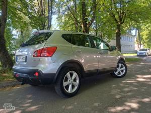 Nissan Qashqai 2008 Kauņa, ar dzinēja tilpumu 2.00 L un nobraukumu 318 tūkst. km par 3250 €, foto  vietnē AUTOMOTO.COM.LV