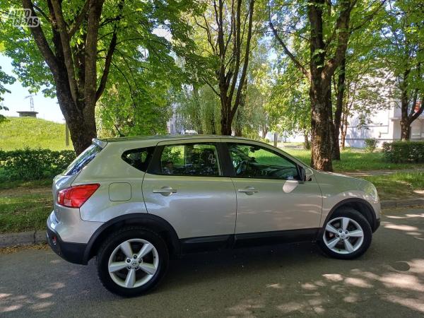Nissan Qashqai 2008 in Kaunas, with an engine capacity of 2.00 L and mileage of 318 thousand km for 3250 €, photo 6 on AUTOMOTO.COM.LV