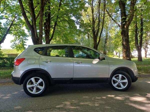 Nissan Qashqai 2008 in Kaunas, with an engine capacity of 2.00 L and mileage of 318 thousand km for 3250 €, photo 5 on AUTOMOTO.COM.LV