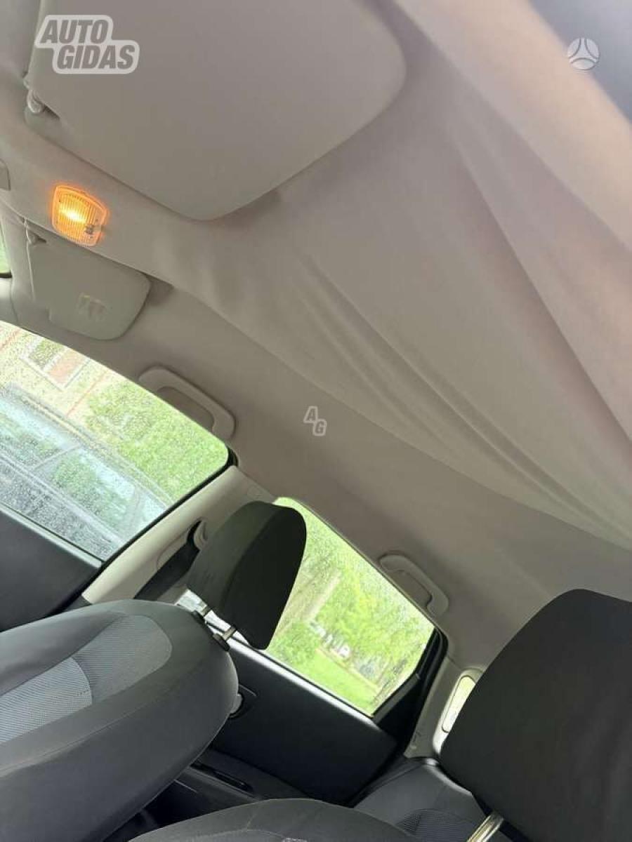 Nissan Qashqai 2008 Viļņa, ar dzinēja tilpumu 1.50 L un nobraukumu 267 tūkst. km par 2500 €, foto 5 vietnē AUTOMOTO.COM.LV