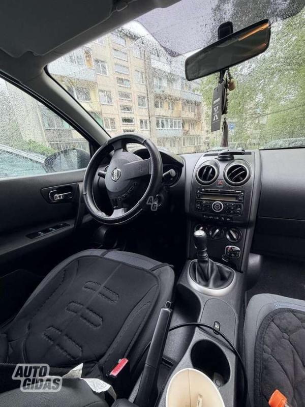 Nissan Qashqai 2008 Viļņa, ar dzinēja tilpumu 1.50 L un nobraukumu 267 tūkst. km par 2500 €, foto 5 vietnē AUTOMOTO.COM.LV