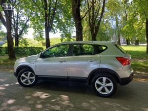 Nissan Qashqai 2008 in Kaunas, with an engine capacity of 2.00 L and mileage of 315 thousand km for 3150 €, photo  on AUTOMOTO.COM.LV