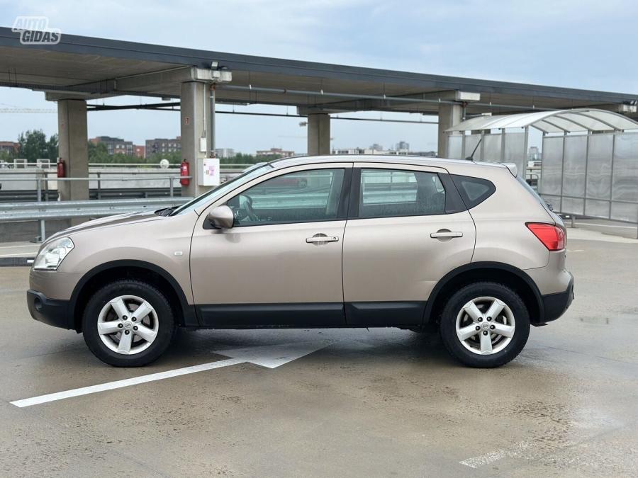 Nissan Qashqai 2008 in Vilnius, with an engine capacity of 1.50 L and mileage of 280 thousand km for 3000 €, photo 9 on AUTOMOTO.COM.LV