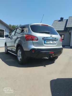 Nissan Qashqai 2008 Šilutė, ar dzinēja tilpumu 1.60 L un nobraukumu 248 tūkst. km par 2800 €, foto 5 vietnē AUTOMOTO.COM.LV