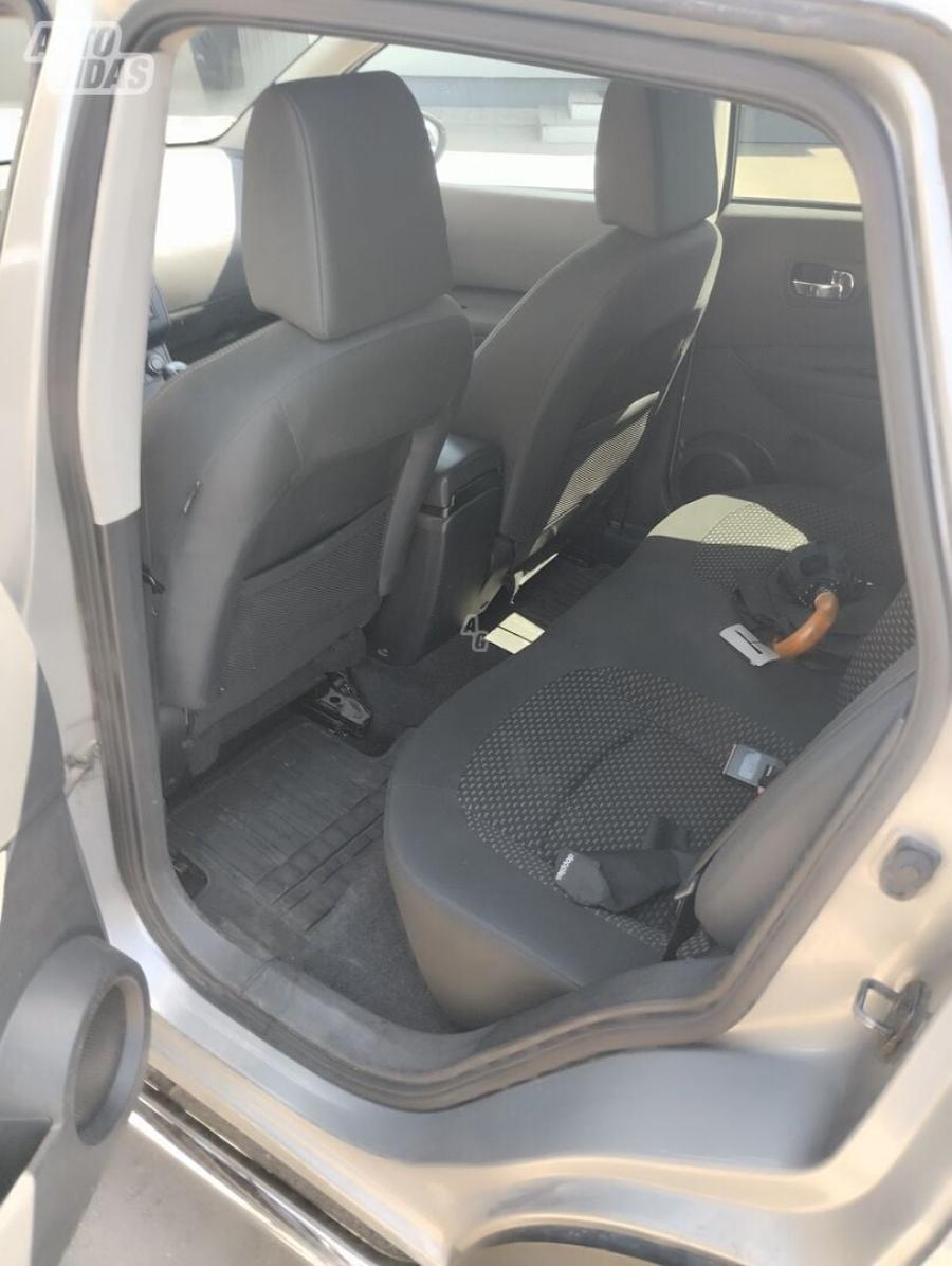 Nissan Qashqai 2008 Šilutė, ar dzinēja tilpumu 1.60 L un nobraukumu 248 tūkst. km par 2800 €, foto 7 vietnē AUTOMOTO.COM.LV