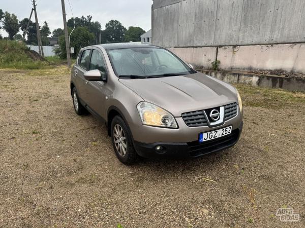 Nissan Qashqai 2008 in Vilnius, with an engine capacity of 1.50 L and mileage of 225 thousand km for 3350 €, photo 2 on AUTOMOTO.COM.LV