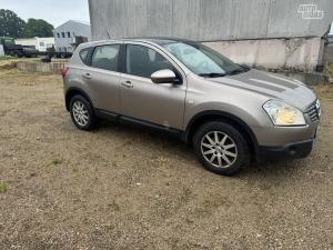Nissan Qashqai 2008 Viļņa, ar dzinēja tilpumu 1.50 L un nobraukumu 225 tūkst. km par 3350 €, foto 5 vietnē AUTOMOTO.COM.LV