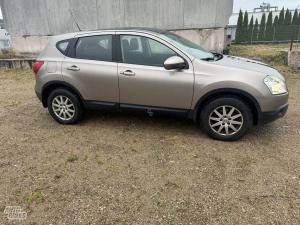Nissan Qashqai 2008 Viļņa, ar dzinēja tilpumu 1.50 L un nobraukumu 225 tūkst. km par 3350 €, foto 6 vietnē AUTOMOTO.COM.LV