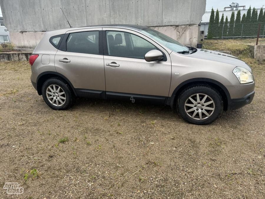 Nissan Qashqai 2008 Viļņa, ar dzinēja tilpumu 1.50 L un nobraukumu 225 tūkst. km par 3350 €, foto 6 vietnē AUTOMOTO.COM.LV