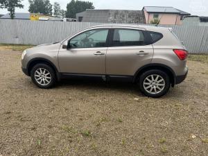 Nissan Qashqai 2008 Viļņa, ar dzinēja tilpumu 1.50 L un nobraukumu 225 tūkst. km par 3350 €, foto 7 vietnē AUTOMOTO.COM.LV