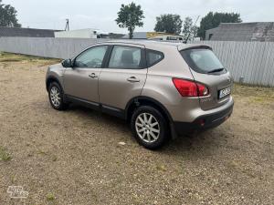 Nissan Qashqai 2008 Viļņa, ar dzinēja tilpumu 1.50 L un nobraukumu 225 tūkst. km par 3350 €, foto 8 vietnē AUTOMOTO.COM.LV