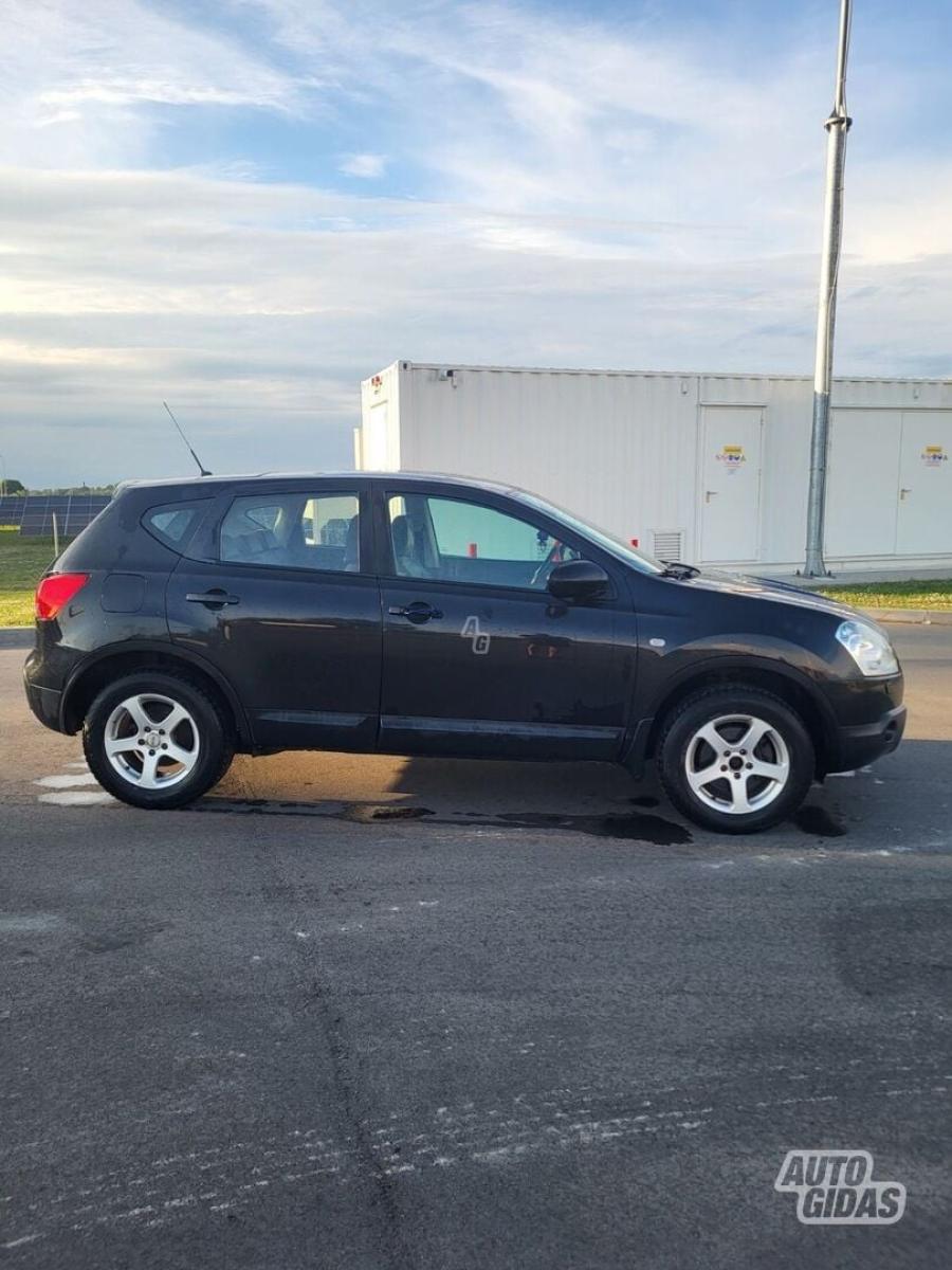 Nissan Qashqai 2008 in Pasvalys, with an engine capacity of 2.00 L and mileage of 270 thousand km for 2600 €, photo 1 on AUTOMOTO.COM.LV