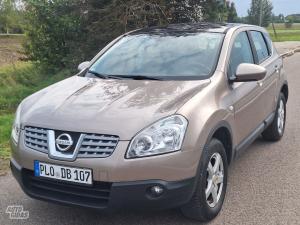 Nissan Qashqai 2008 in Mazeikiai, with an engine capacity of 1.50 L and mileage of 181 thousand km for 4550 €, photo 4 on AUTOMOTO.COM.LV