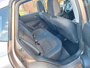 Nissan Qashqai 2008 in Mazeikiai, with an engine capacity of 1.50 L and mileage of 181 thousand km for 4550 €, photo 18 on AUTOMOTO.COM.LV