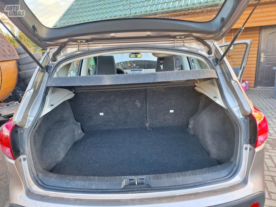 Nissan Qashqai 2008 in Mazeikiai, with an engine capacity of 1.50 L and mileage of 181 thousand km for 4550 €, photo 19 on AUTOMOTO.COM.LV
