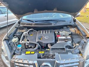 Nissan Qashqai 2008 in Mazeikiai, with an engine capacity of 1.50 L and mileage of 181 thousand km for 4550 €, photo 20 on AUTOMOTO.COM.LV