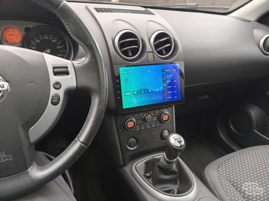 Nissan Qashqai 2008 in Siauliai, with an engine capacity of 2.00 L and mileage of 269 thousand km for 3000 €, photo 14 on AUTOMOTO.COM.LV