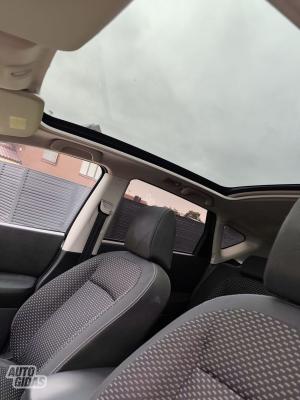 Nissan Qashqai 2008 in Siauliai, with an engine capacity of 2.00 L and mileage of 269 thousand km for 3000 €, photo 15 on AUTOMOTO.COM.LV