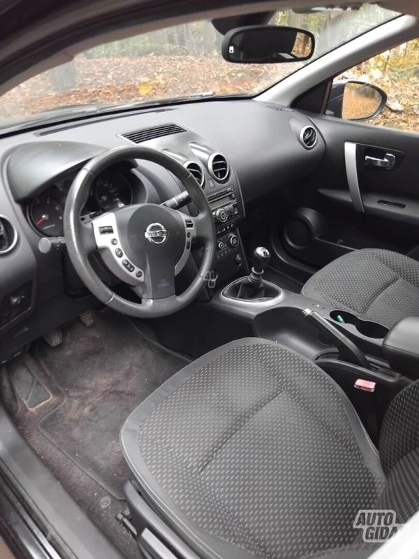 Nissan Qashqai 2008 Viļņa vietnē Nissan Qashqai 2008 Viļņa, ar dzinēja tilpumu 1.50 L un nobraukumu 248 tūkst. km par 3000 €, foto 7 vietnē AUTOMOTO.COM.LV