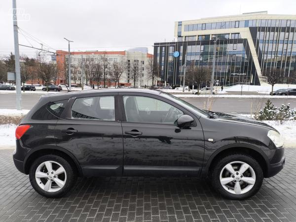 Nissan Qashqai 2009 Viļņa, ar dzinēja tilpumu 2.00 L un nobraukumu 232 tūkst. km par 2750 €, foto 4 vietnē AUTOMOTO.COM.LV