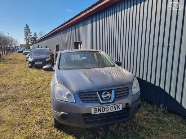 Nissan Qashqai 2009 in Taurage, with an engine capacity of 1.60 L and mileage of 185 thousand km for 1250 €, photo 1 on AUTOMOTO.COM.LV