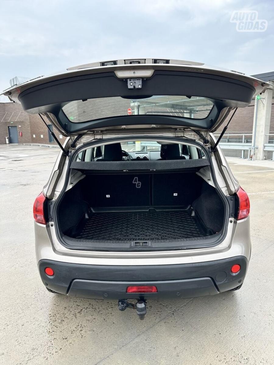 Nissan Qashqai 2009 Viļņa, ar dzinēja tilpumu 1.50 L un nobraukumu 320 tūkst. km par 3500 €, foto 10 vietnē AUTOMOTO.COM.LV