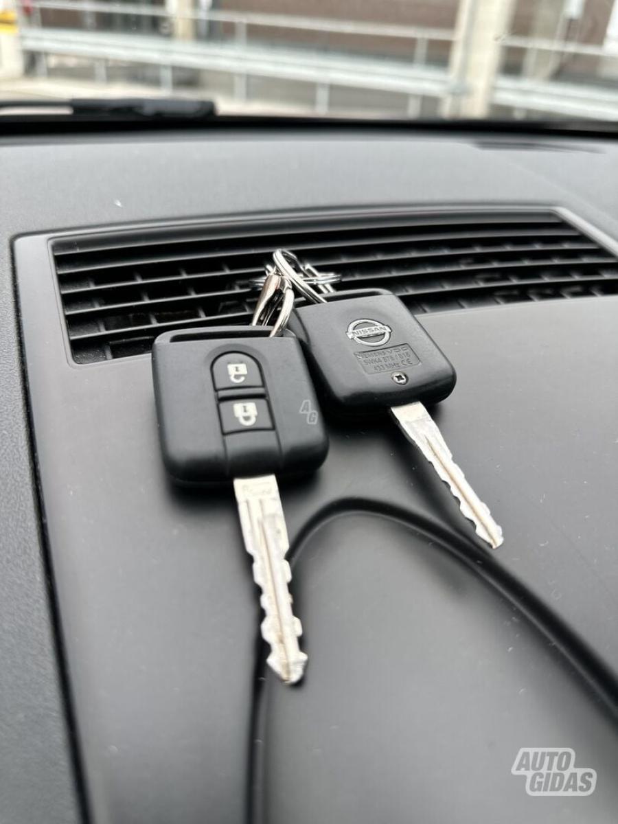 Nissan Qashqai 2009 Viļņa, ar dzinēja tilpumu 1.50 L un nobraukumu 320 tūkst. km par 3500 €, foto 17 vietnē AUTOMOTO.COM.LV